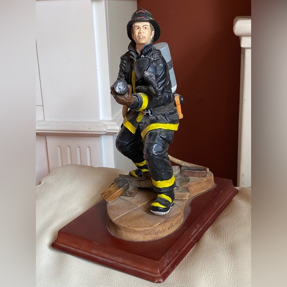 Art | Michael Roche Firefighter Sculpture Courage Under Fire Statue ...